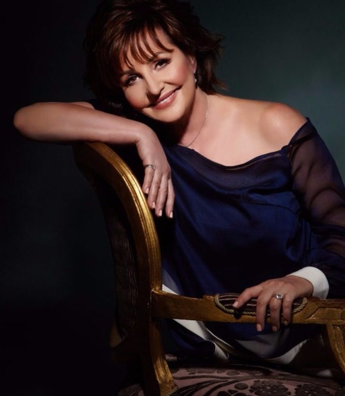 ANA BEKUTA – BiCreativ